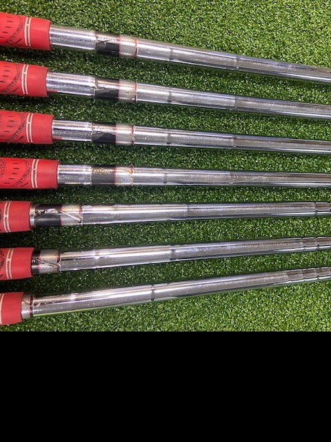 Callaway RAZR Edge Golf Irons - Secondhand - Andrew Morris Golf